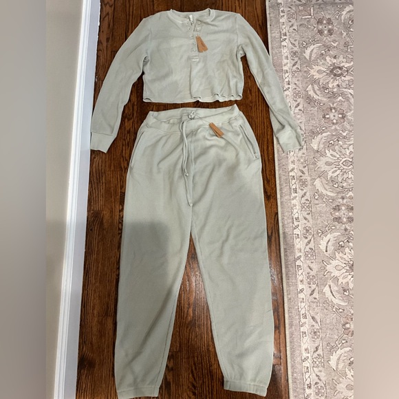 SKIMS | Intimates & Sleepwear | Skims Lounge Set Nwt Size Xl | Poshmark